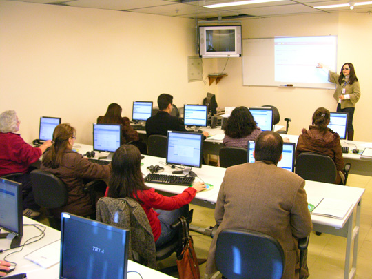 Advogados recebem treinamento sobre o uso do Precad | Portal TRT4