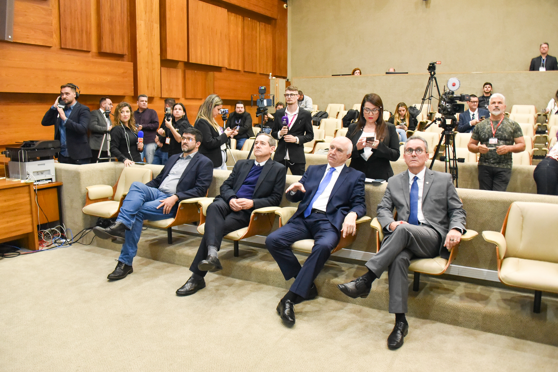 Eleições 2022: Presidente Francisco Rossal acompanha apuração de votos ...