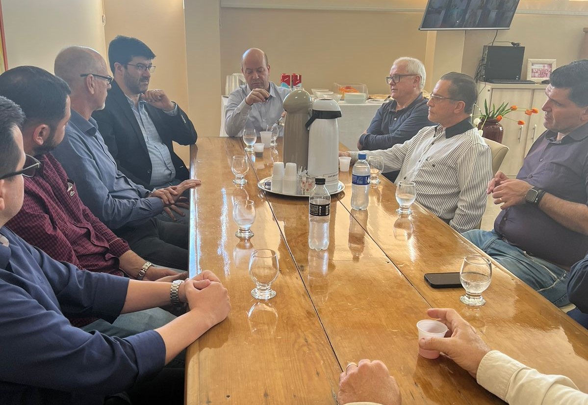 Desembargador Rossal visita instalações da Santa Casa de Alegrete ...