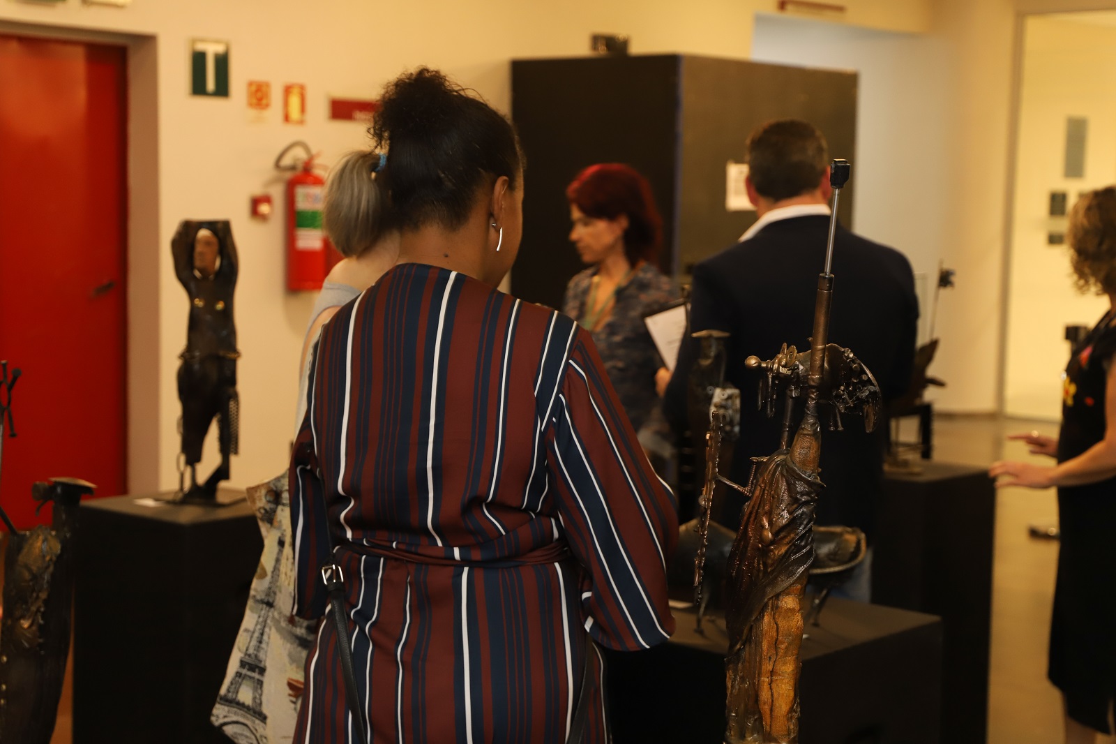 Exposição “Universo Simbólico” está aberta ao público no TRT-4